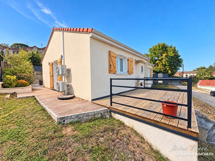 Saint-Priest-Taurion : Maison 5 pièces à vendre
