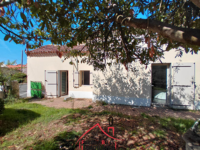 Maison 2 pièces à Genneton, à vendre