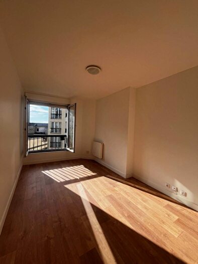 Appartement à louer - Centre Ville, Charenton-le-Pont - 1 pièce