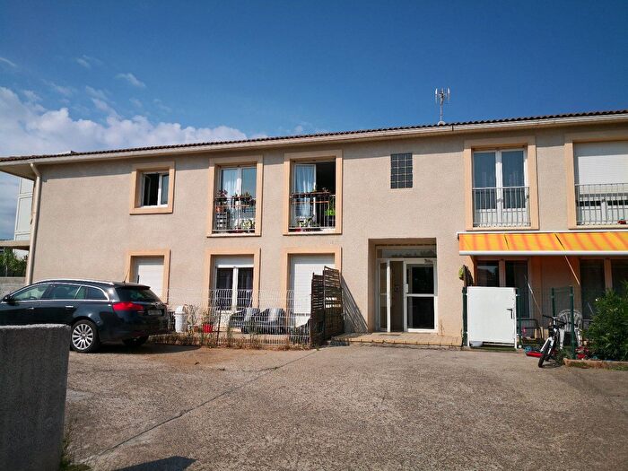 Agde, La Ville : Appartement 4 pièces à louer