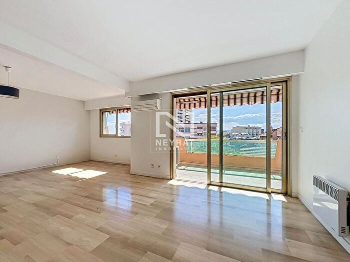 Appartement 3 pièces à Saint-Raphaël, Plateau Notre-Dame, à vendre