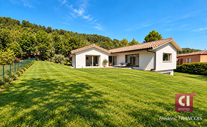 Maison 8 pièces à vendre à Camps-la-Source