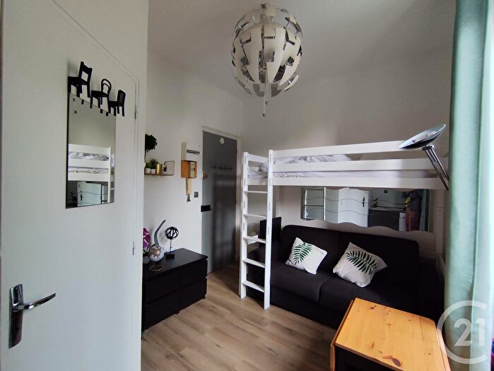 Appartement à louer - Le Mans, Leclerc, Courboulay - 1 pièce