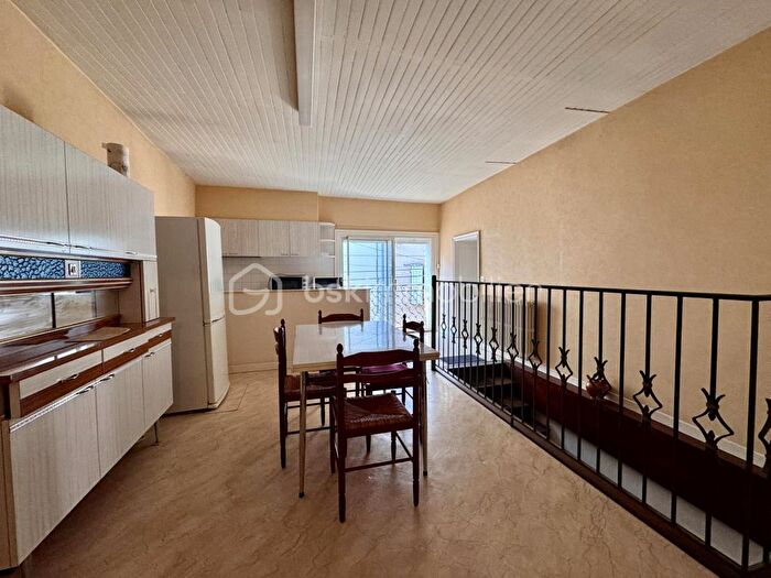 Maison à vendre - Saïx - 4 pièces - 2 chambres