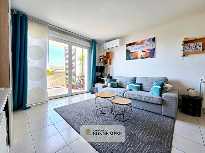 Appartement à vendre - Marseille e , Sainte-Marthe - 4 pièces - 3 chambres