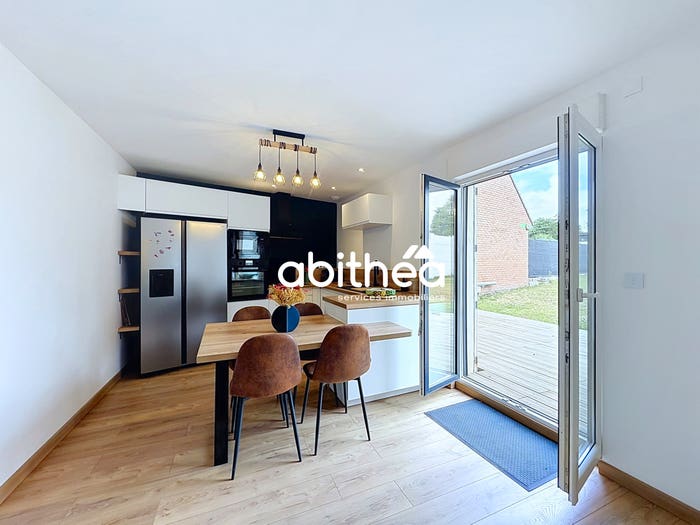Maison 4 pièces à postalCode, à vendre
