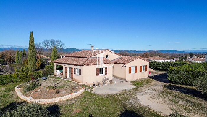 Maison à vendre - Barjac - 8 pièces - 6 chambres