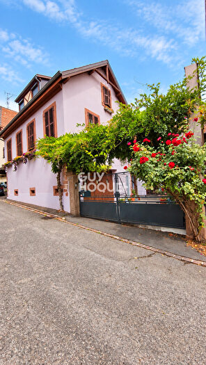 Saint-Hippolyte : Maison 8 pièces à vendre