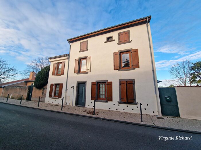 Maison à vendre - Riom, Gare, Dagneaux, Moulin dEau, Planchepaleuil, Le Marais - 6 pièces - 4 chambres