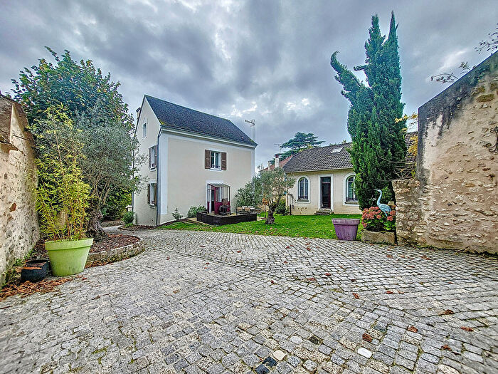 Maison à vendre - Le Mée-sur-Seine - 6 pièces - 4 chambres