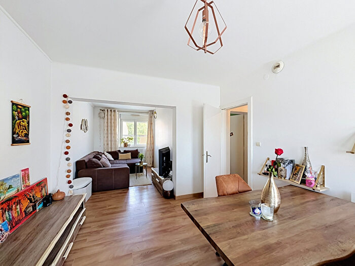 Appartement 3 pièces à Roussy-le-Village, à vendre