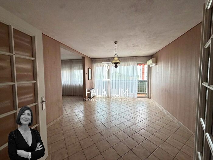 Appartement 4 pièces à Salon-de-Provence, à vendre