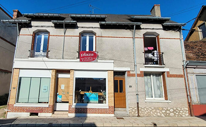 Maison à vendre - Neung-sur-Beuvron - 10 pièces - 6 chambres