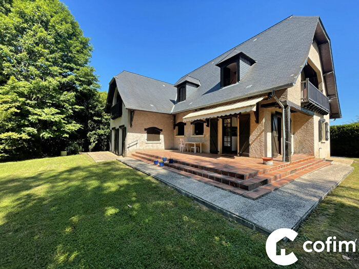 Maison 7 pièces à Oloron-Sainte-Marie, à vendre