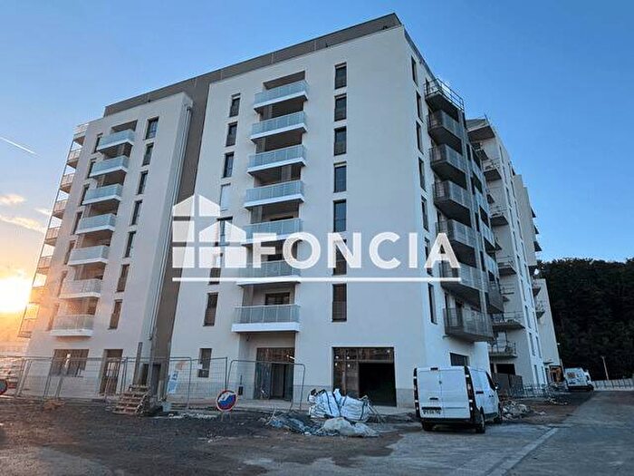 Appartement à louer - Les Fontaines, Tours - 3 pièces - 2 chambres