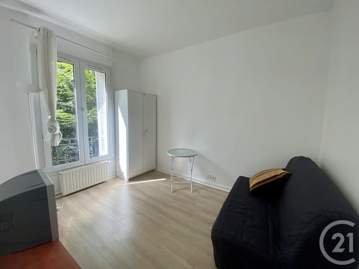 Issy-les-Moulineaux, Les Epinettes, Le Fort, Les Hauts d'Issy : Appartement 1 pièce à louer