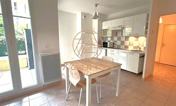 Appartement à louer - Le Plessis-Trévise - 1 pièce