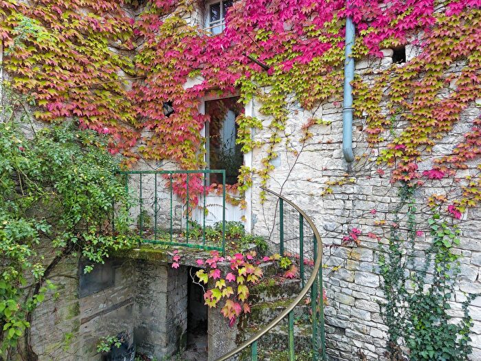 Maison à vendre - Villognon - 7 pièces - 5 chambres