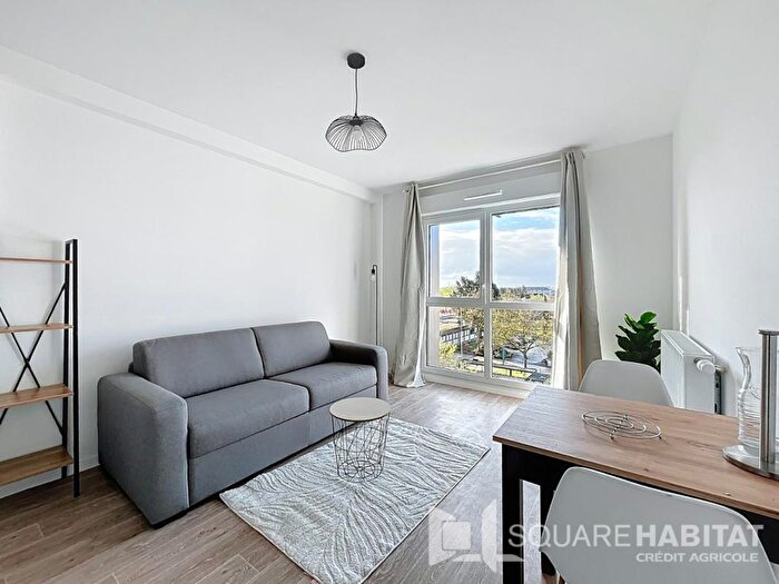 Appartement à louer - Quartiers Nord-Est, Les Longs Champs - 1 pièce