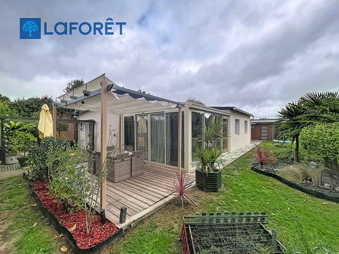 Locunolé : Maison 5 pièces à vendre