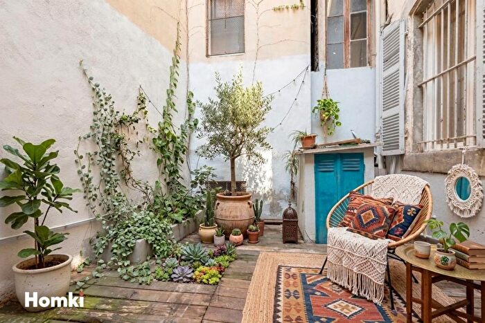 Appartement 3 pièces à Marseille 1er, Noailles, à vendre