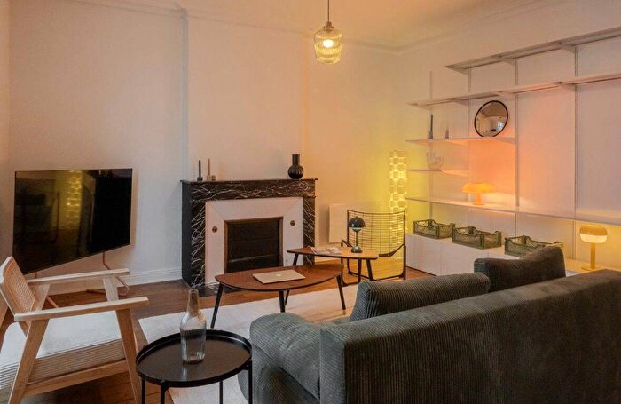 Poincaré-Foch-Anatole France, Nancy : Appartement 2 pièces à louer