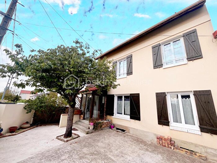Maison 9 pièces à vendre - Achères, Les Plantes d'Hennemont
