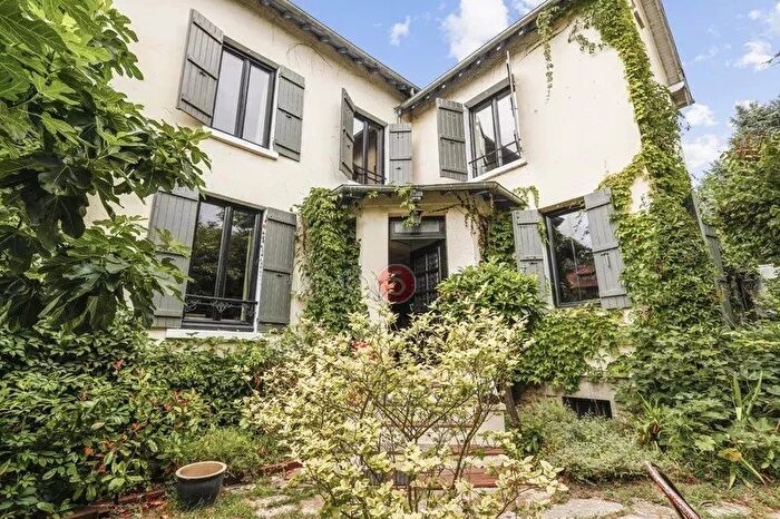 Maison à vendre - Gagny, Parc Carette - 7 pièces - 4 chambres