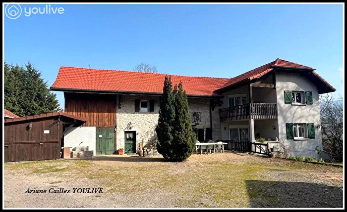 Maison 6 pièces à vendre - Cornier