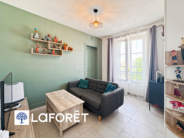 Villemoisson-sur-Orge : Appartement 2 pièces à vendre