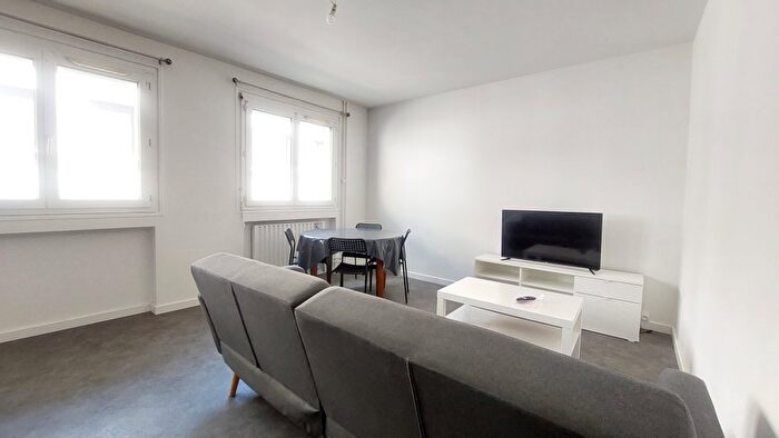 Appartement 2 pièces à Saint-Étienne, Saint-Roch, Vivaraize, Valbenoite, Centre Deux, à louer