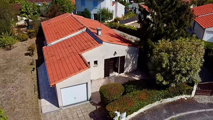 Maison 4 pièces à Auzielle, à vendre