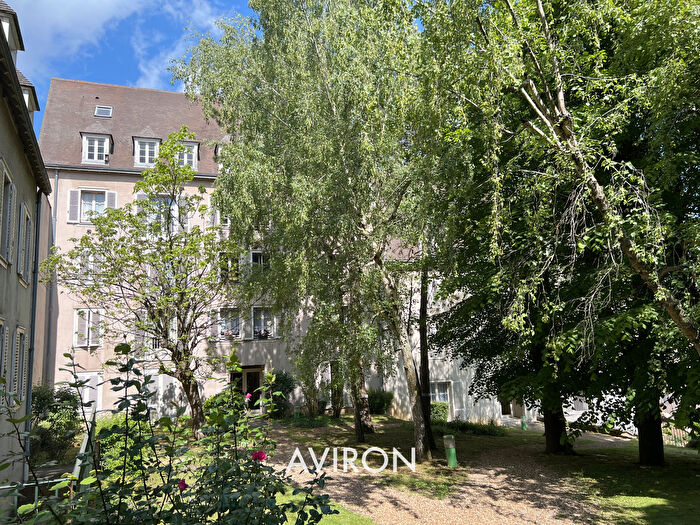 Appartement 3 pièces à Chartres, Centre-ville, à vendre