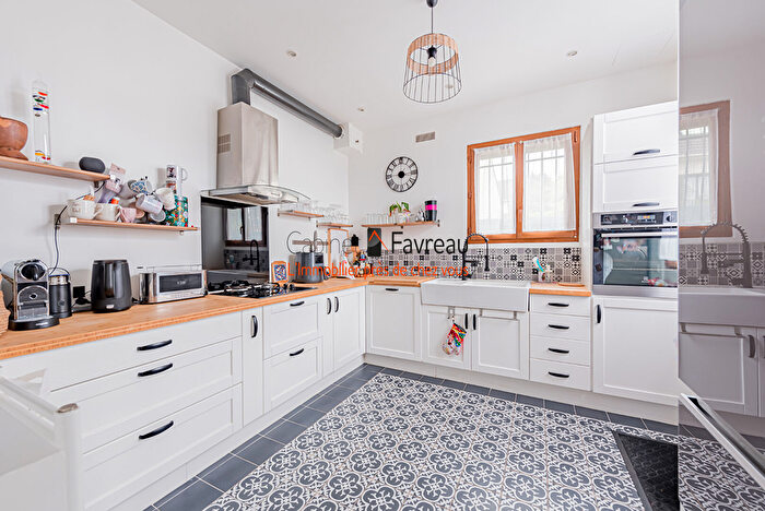 Maison à vendre - Arcueil, Plateau-Kergomard - 4 pièces - 3 chambres