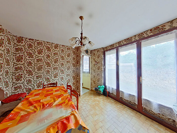 Maison à vendre - Châtellerault, Sud Ouest - 4 pièces - 2 chambres