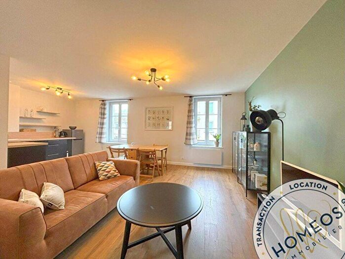 Appartement à louer - Bourg-en-Bresse - 3 pièces - 2 chambres