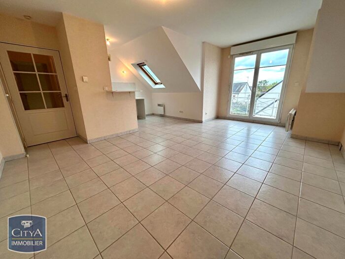 Appartement 2 pièces à La Ville-aux-Dames, à louer