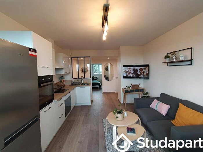 Appartement à louer - Bas Venoix et Prairie, Caen - 1 pièce - 3 chambres