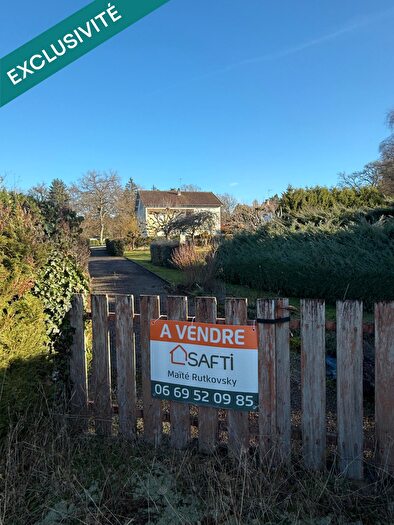 Maison à vendre - Veyrac - 7 pièces - 5 chambres