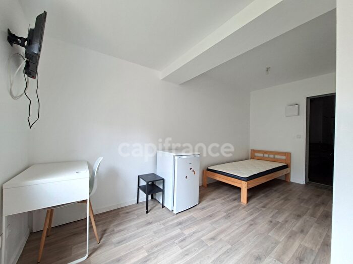 Roubaix, Fraternité, Chemin Neuf, Justice : Appartement 7 pièces à louer