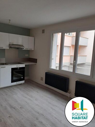 Appartement à louer - Issoire, Centre-ville, Barrière - 1 pièce