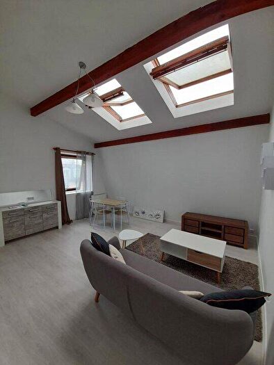 Appartement 2 pièces à Saint Exupery, Mantes-la-Jolie, à louer