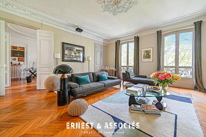 Appartement 7 pièces à Paris 10ème, Porte Saint-Martin, Paradis, à vendre