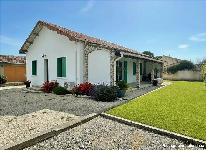 Maison à vendre - Charleval - 4 pièces - 3 chambres