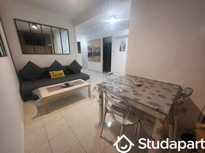 Appartement 1 pièce à louer à Saint Lazare, Marseille 3ème arrondissement