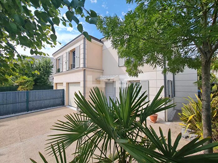 Maison 7 pièces à L'Isle-Adam, à vendre