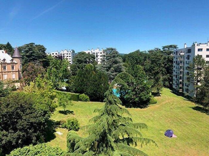 Appartement à louer - Centre, Écully - 3 pièces - 2 chambres