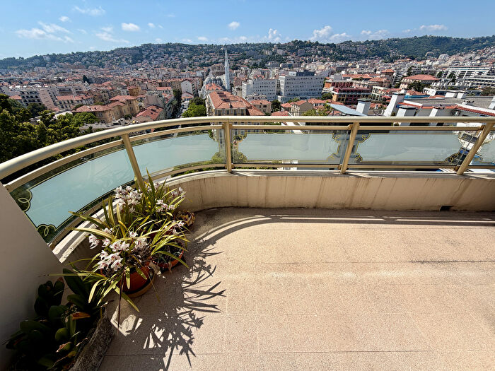 Appartement 3 pièces à vendre à Nice, Valrose