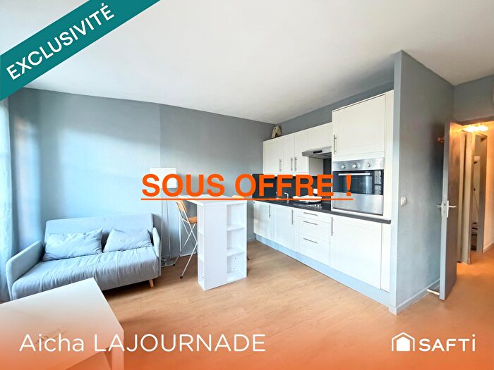 Appartement à vendre - Avignon, Palais des Papes, Zone Piétonne - 2 pièces - 1 chambre