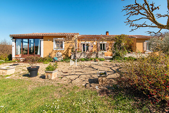 Maison à vendre - Apt - 5 pièces - 3 chambres